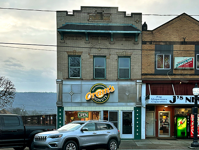A pilgrimage site for the sweet-toothed faithful. That "OPEN" sign might as well read "HEAVEN" to those in the know.