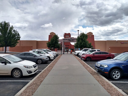 The Gigantic Outlet Mall In New Mexico Where $45 Goes Further Than You ...