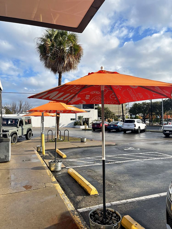 Even on rainy days, this parking lot promises good things are just steps away.