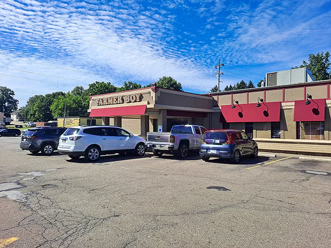 A parking lot filled with cars is the surest sign you've found food worth eating &ndash; the Michelin star of Middle America.