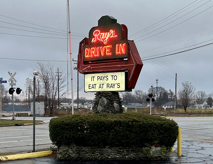 "It Pays to Eat at Ray's"&mdash;words to live by illuminating the Kokomo skyline. This iconic sign has guided hungry travelers to tenderloin paradise for generations.