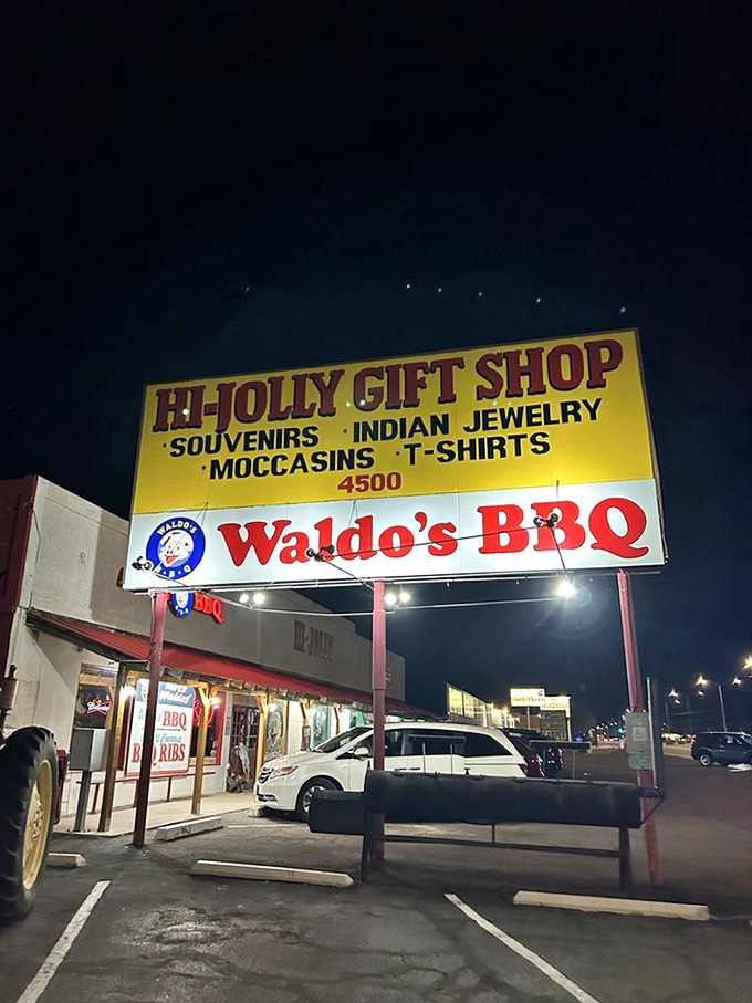 At night, that illuminated sign becomes a beacon of hope for the BBQ-deprived. Like a Vegas marquee, but promising a much more satisfying jackpot.