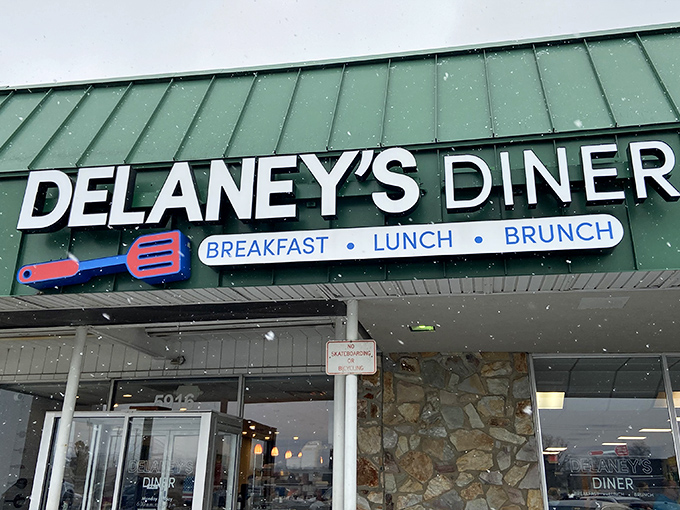 Even in snowfall, that sign shines like a North Star for the breakfast-obsessed. Some follow their heart; others follow the scent of bacon.