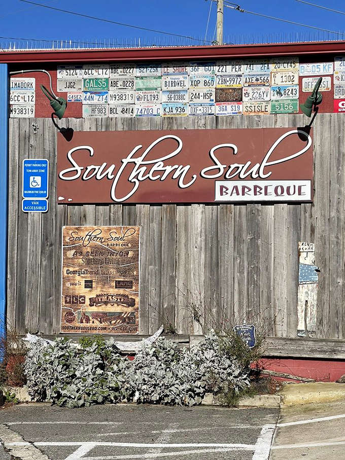 The sign that's launched a thousand detours. When you see this wooden beacon on St. Simons Island, you know smoked meat salvation awaits.
