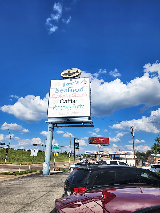 The sign against that Texas blue sky promises seafood treasures within. Like a lighthouse for the hungry, guiding you to delicious waters.