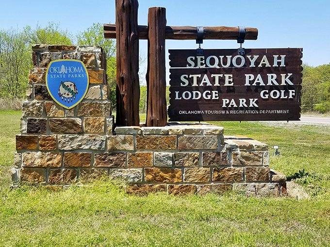 This welcoming sign promises state park adventures, lodge comfort, and golf&mdash;basically everything except an excuse to stay home watching television.