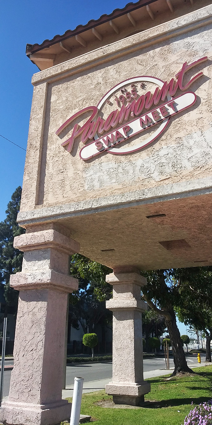 The iconic entrance sign welcomes bargain hunters to their happy place. Like the pearly gates, but for people who love a good deal.