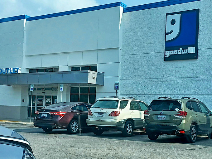 The building stands ready to welcome bargain hunters, with parking spaces that won't cost more than your purchases inside.