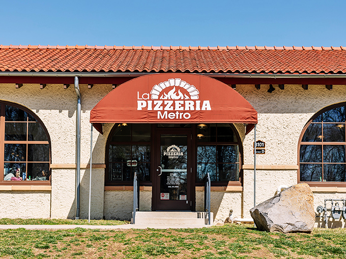 That terra cotta roof and stucco exterior might make you think you've been transported to Italy, but this pizza paradise is pure Delaware.