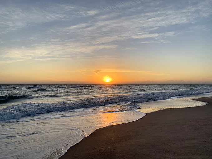 Playalinda sunsets don't just end the day&mdash;they throw it a going-away party with a color palette that puts Monet to shame.