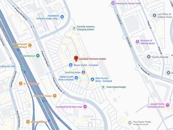 16. carlsbad premium outlets map