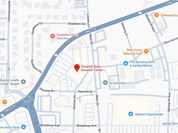 goodwill store donation center career services center reentry services map