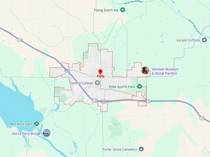 16. pella ia map