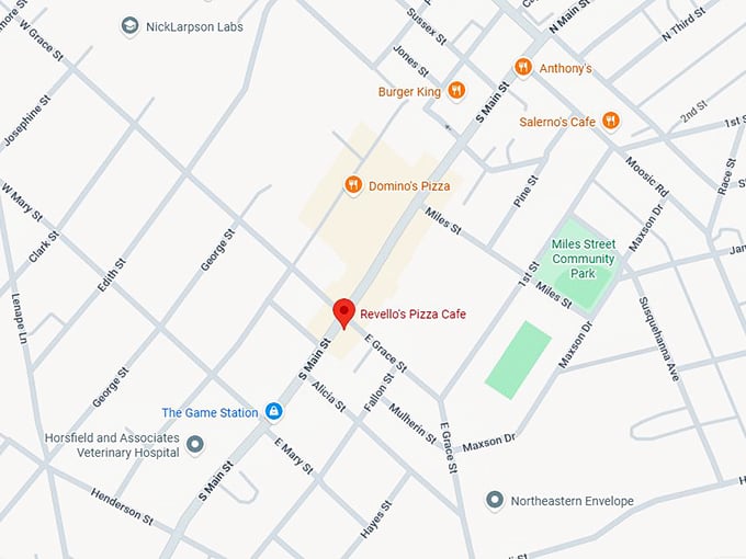 16. revello's pizza cafe map