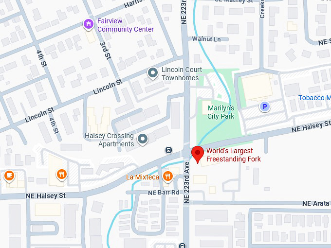 16. world's largest freestanding fork map