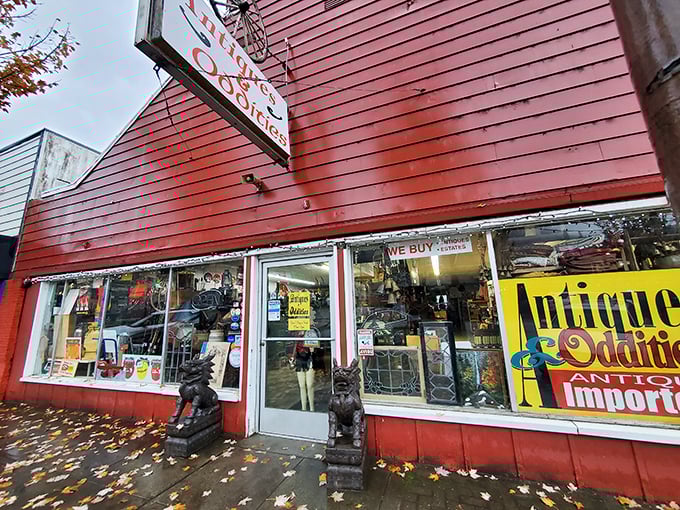 The bright red exterior of Antiques & Oddities practically screams "treasures inside!" Like a barn filled with memories instead of hay.