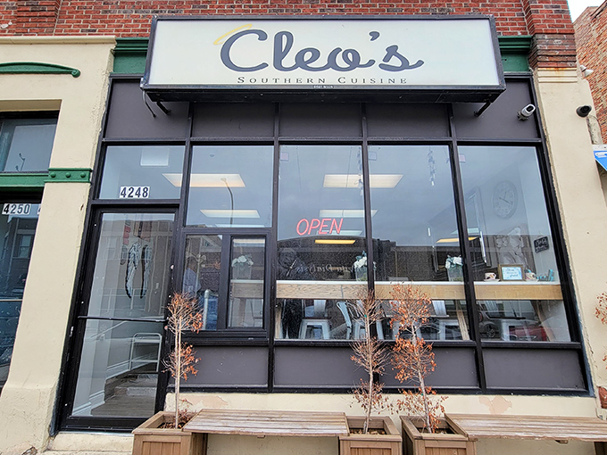 Cleo's storefront beckons with Southern promise. That neon "OPEN" sign might as well say "Heaven's this way, hungry people!"