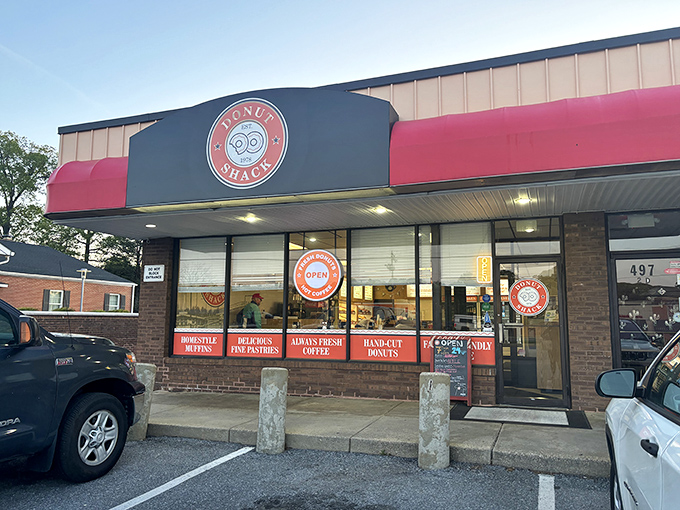 The Donut Shack's iconic storefront promises homestyle muffins and hand-cut donuts that'll make you forget those chain bakeries exist.