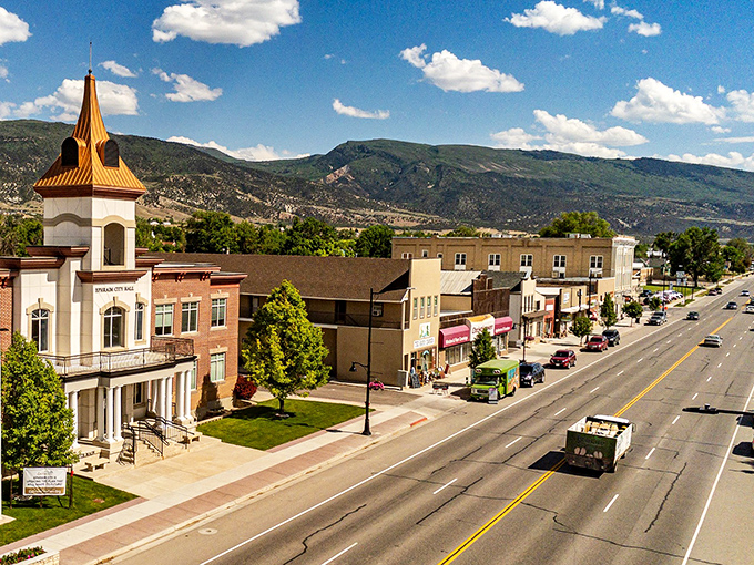 Picture-perfect Ephraim spreads across the valley like a Norman Rockwell painting come to life.