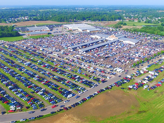 From above, this looks like a small city built entirely for treasure hunters and bargain seekers.