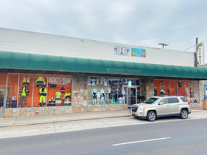 Step inside where treasures hide behind every corner - this indoor wonderland makes antiquing feel like Christmas morning.