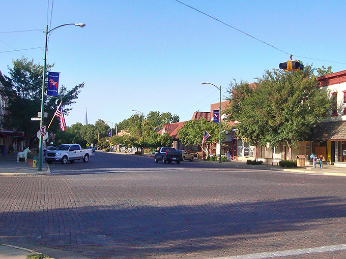 Lindsborg's brick-paved streets welcome you like an old friend. Small-town charm with a Swedish accent!