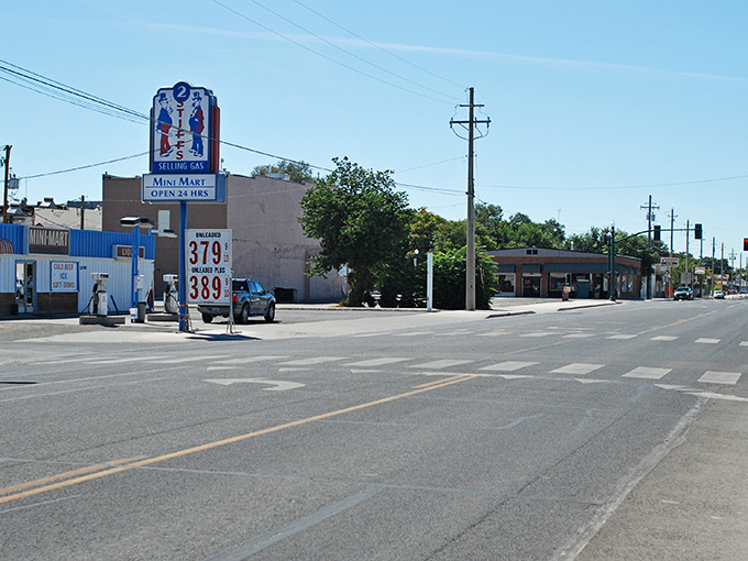 Look at that classic small-town main street - gas prices and all! Pure Americana at its finest. 