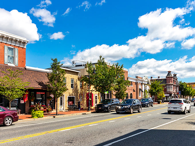 Middletown's charming main street feels like stepping into a Norman Rockwell painting with better parking.