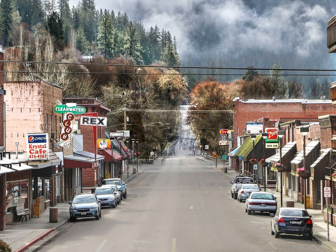 Downtown Orofino welcomes you with its charming main street, where misty mountains create a backdrop worthy of a postcard.