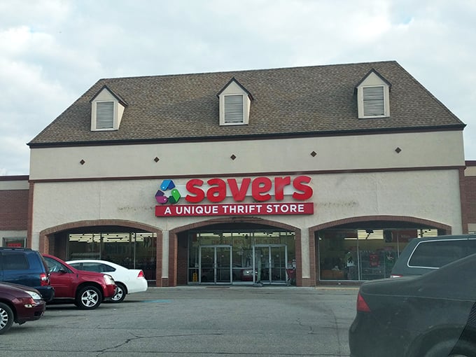 That classic thrift store facade promises treasures waiting inside like a retail time capsule.