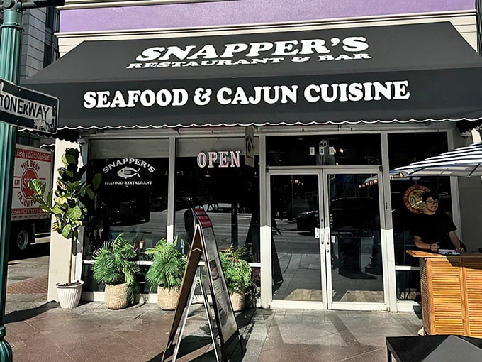 That classic storefront charm says "come hungry, leave happy" &ndash; and those windows promise serious seafood business inside.