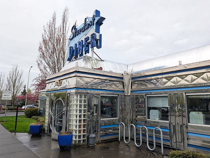 Stardust Diner: Chrome-plated time travel! This gleaming Vancouver diner looks like it was beamed straight from 1955 to satisfy your modern appetite.