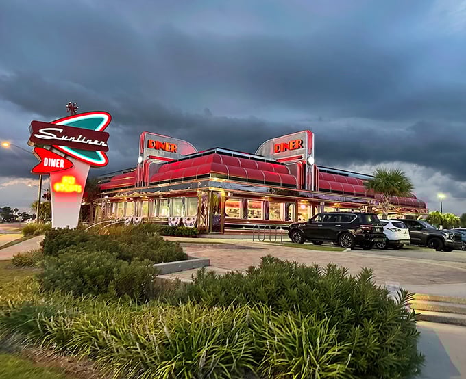 That classic red diner glow hits different when you're craving real breakfast magic.