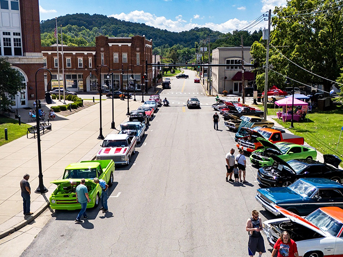 Downtown Williamsburg comes alive with classic cars and small-town charm. Where nostalgia meets affordability in Kentucky's mountain gem.