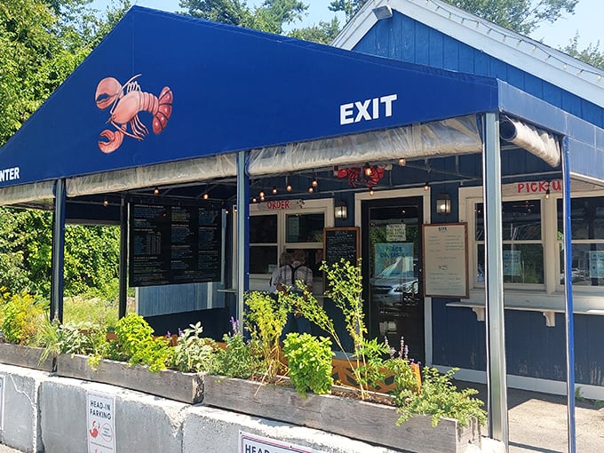 The blue awning at Al's Seafood promises what Vegas never could: a sure bet on incredible fresh catch. Simple outside, seafood magic inside.