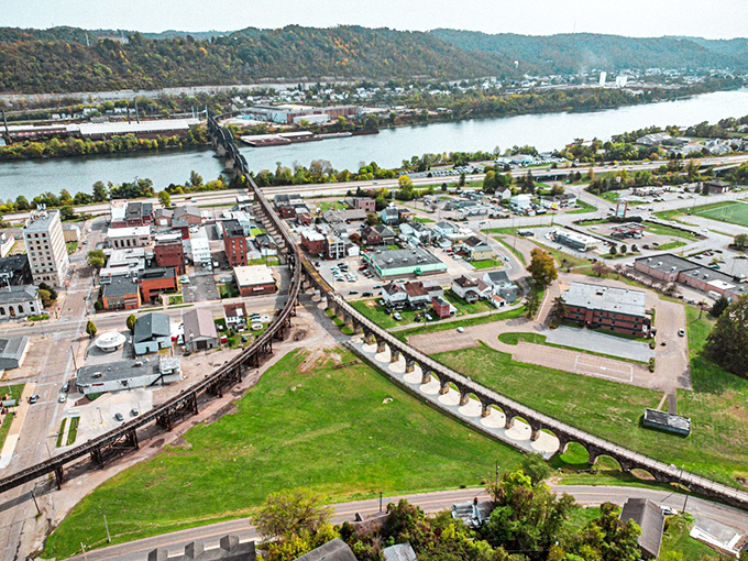 From this bird's eye view, Bellaire reveals its secret weapon – that gorgeous Ohio River! Like a blue ribbon tying together this affordable package of small-town charm.