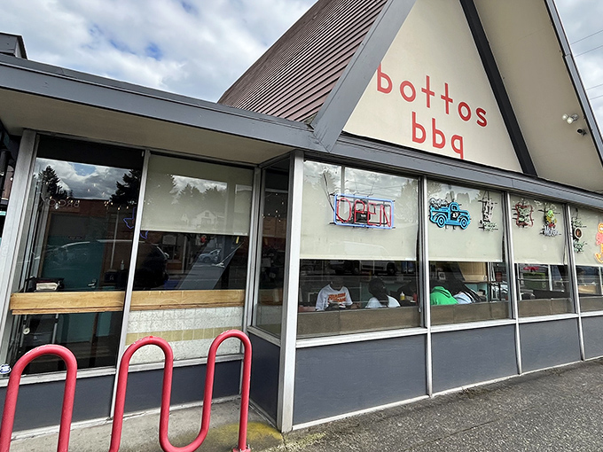 Portland's triangular BBQ treasure. Botto's distinctive roofline and glass front invite you to a smoke-filled paradise of meat and sides.
