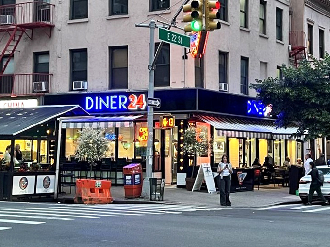 Corner diners like this prove that the best meals happen where neighborhoods truly come alive.