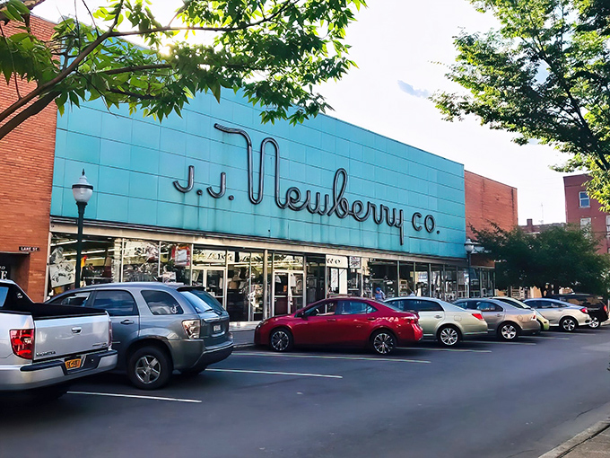 Vintage shopping paradise alert! This historic storefront promises treasures that would make the American Pickers duo weep with joy.