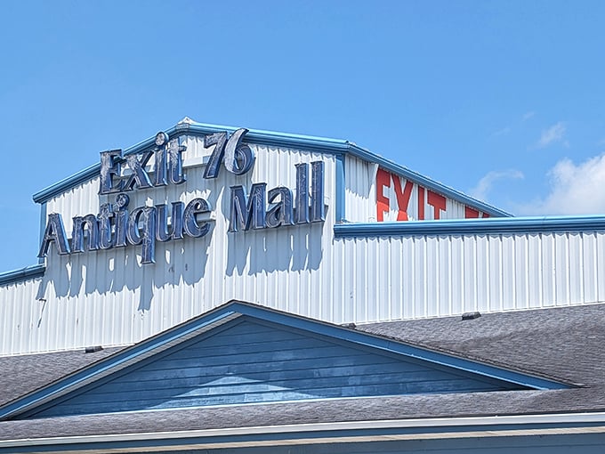 When a building this size dedicates itself to vintage finds, you know serious browsing adventures await inside