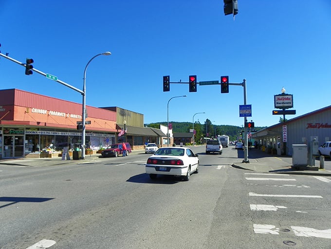 Chinook Pharmacy's red light special: small-town charm with a side of evergreen mountain views!