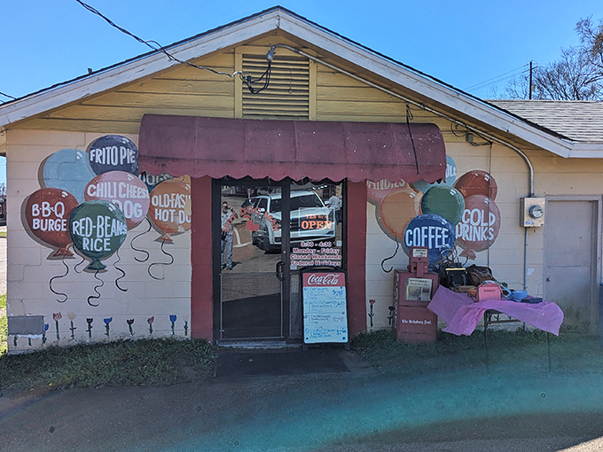 Step into this unassuming little spot where hot dogs are elevated to an art form without any fancy pretensions.
