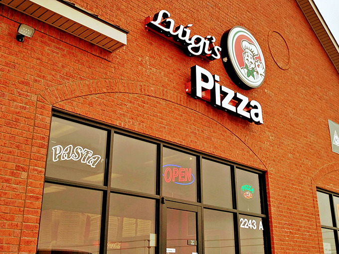 Sometimes the best pizza joints hide behind the most unassuming storefronts - pure gold inside.