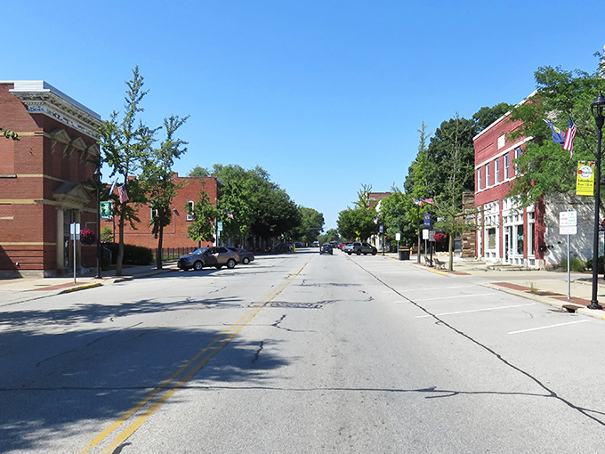 Wide streets and ample sidewalks make Oberlin perfect for afternoon strolls. The kind of place where "rush hour" means three people at the crosswalk.