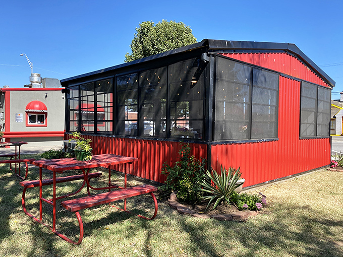 Sid's outdoor seating area offers the perfect spot to savor that famous onion burger while soaking up Oklahoma sunshine.