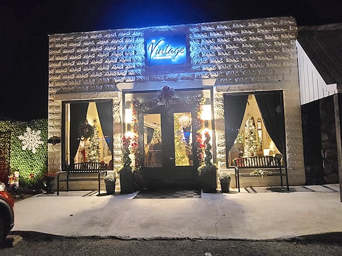 When the evening lights hit just right, this place transforms into pure steakhouse magic waiting to happen.