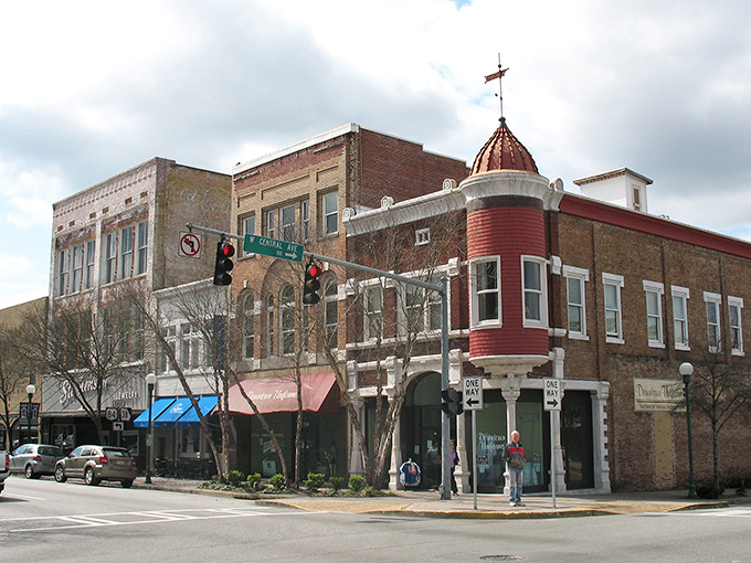 Brick facades and small-town charm &ndash; Valdosta's downtown feels like stepping into a Norman Rockwell painting with modern prices.
