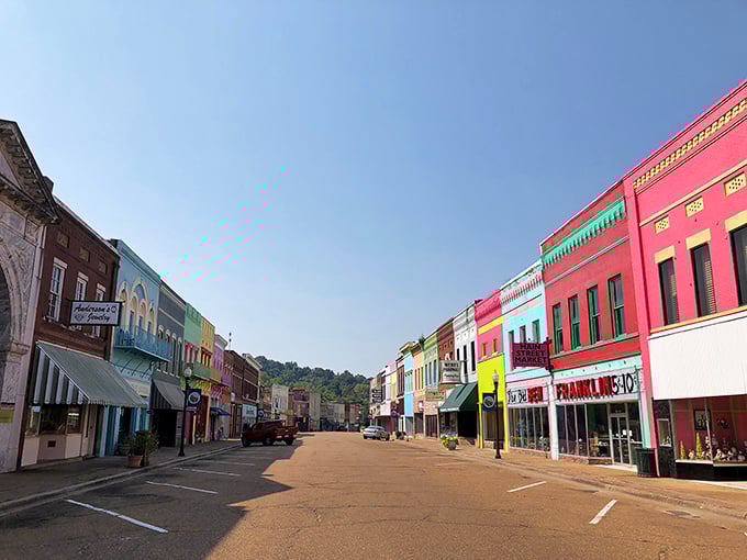 Downtown charm meets Delta practicality in streets designed for leisurely strolls, not frantic sprints to catch subways.