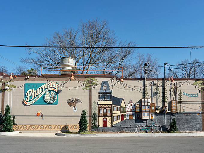 Those string lights aren't just for show&mdash;they're beacons guiding hungry Nashvillians to burger paradise in East Nashville's coolest neighborhood.