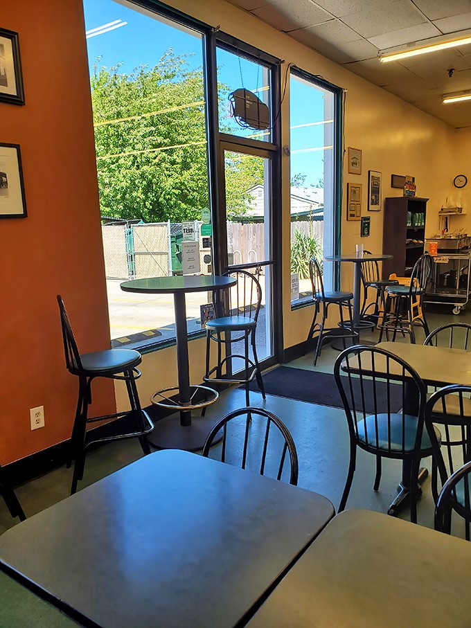 Simple tables, natural light, and that unmistakable aroma of fresh-baked bread&mdash;Barry's interior feels like your favorite aunt's kitchen.